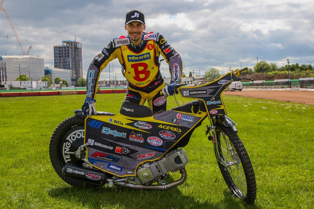 Paco Castagna, chi è il talento italiano dello Speedway | FUCHS ...