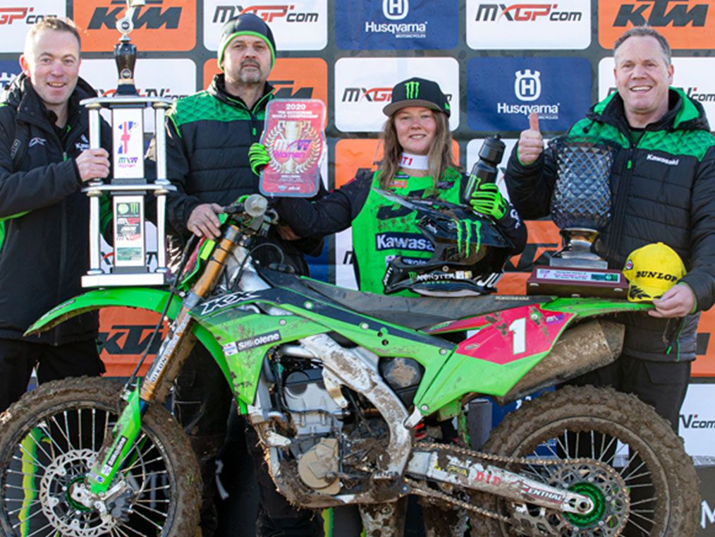 ¡Courtney Duncan gana la R1 del Campeonato Mundial De Mujeres! | FUCHS ...