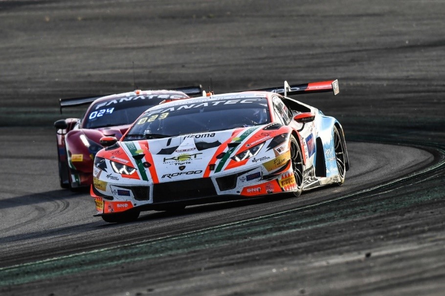 La Lamborghini del GSM Racing nona nel round di Magny Cours del Fanatec ...